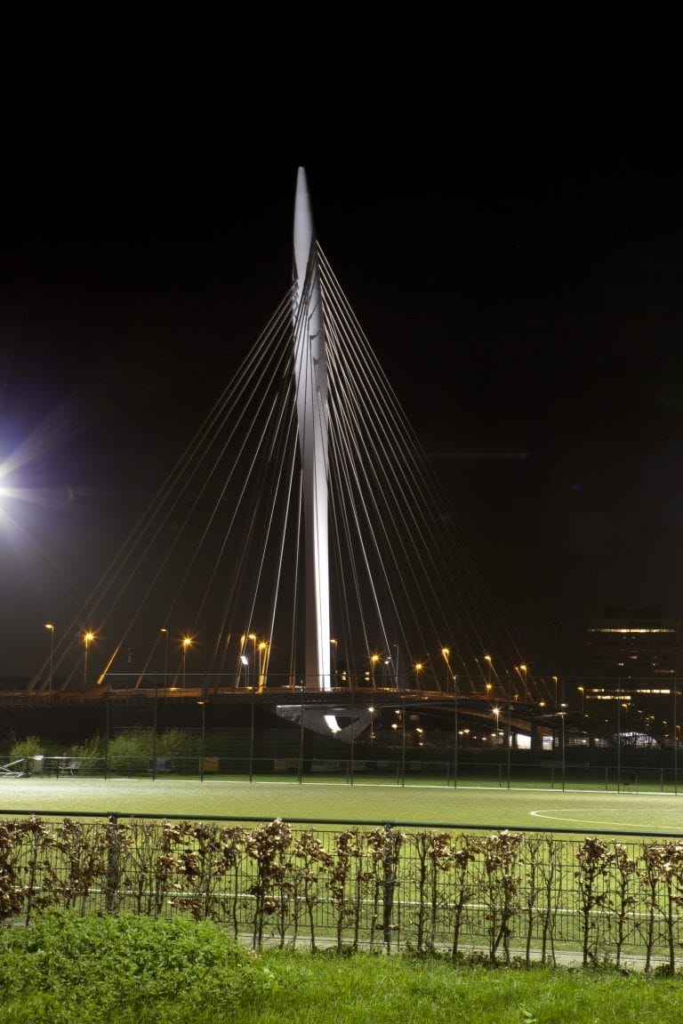 Prins Claus Bridge, Utrecht, The Netherlands | dpa lighting consultants ...
