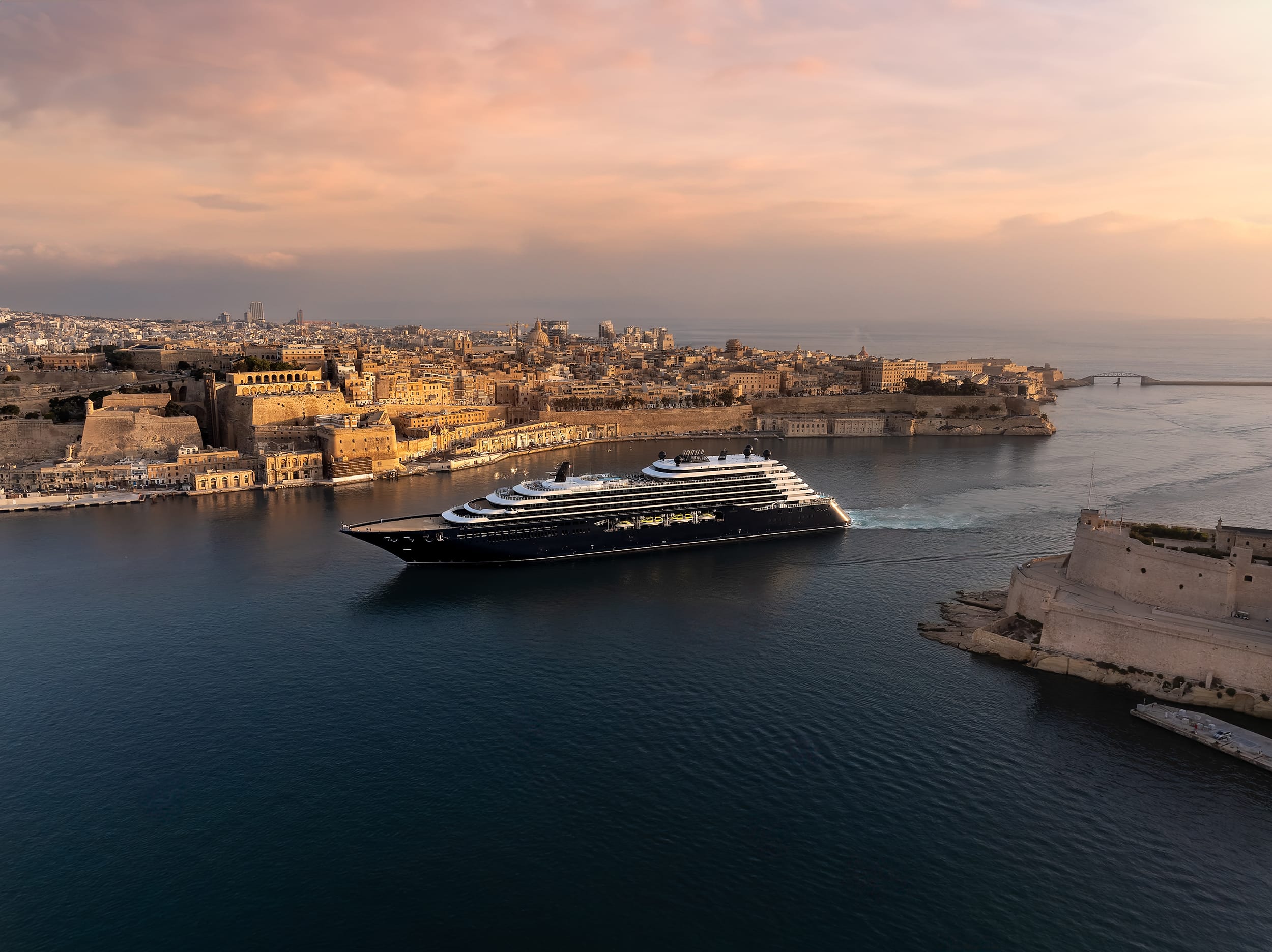 The Ritz-Carlton Yacht Collection, Ilma | dpa lighting consultants ...